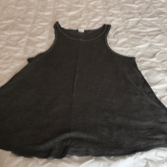Sun & Shadow | Tops | Sun Shadow Flared Bottom Tank | Poshmark